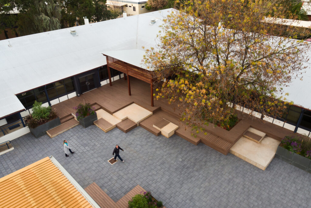 Mitcham Primary School, Courtyard & Landscaping - BIC - Bruce Interiors ...